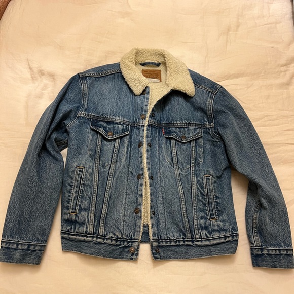 Levi's | Jackets & Coats | Levis Original Sherpa Trucker Jacket In ...